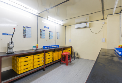 Clean Room Assembly - TRIA